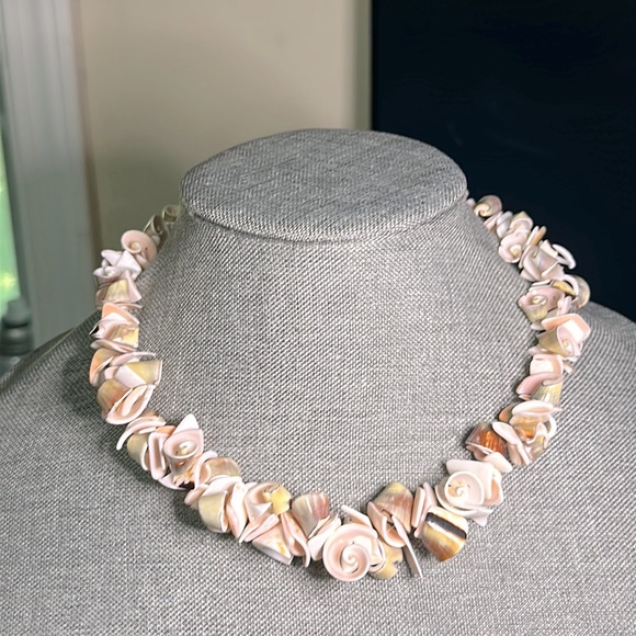 Jewelry | Vintage Shell Necklace | Poshmark